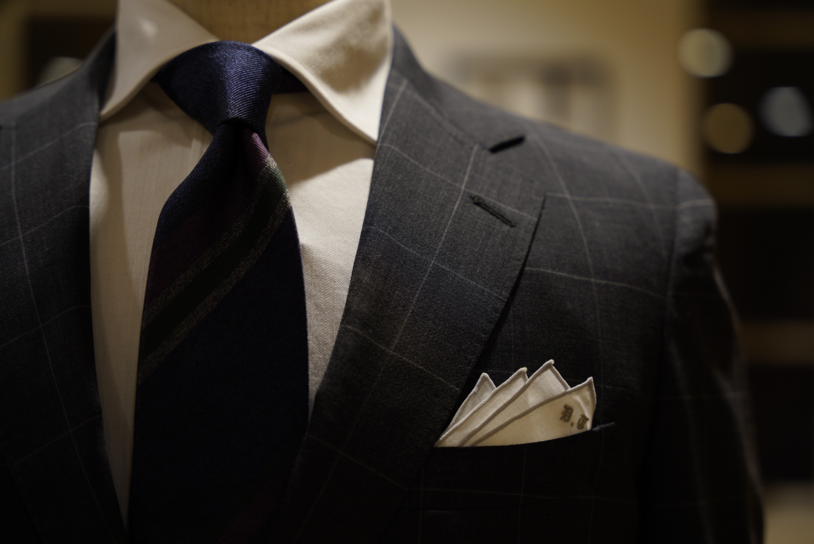 pocket chief｜福岡天神店のスタッフブログ｜オーダースーツ・シャツの麻布テーラー｜azabu tailor